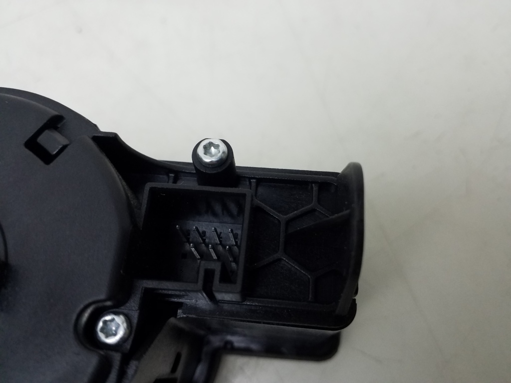 Used Mercedes Benz B-Class Light on switch A2049053103