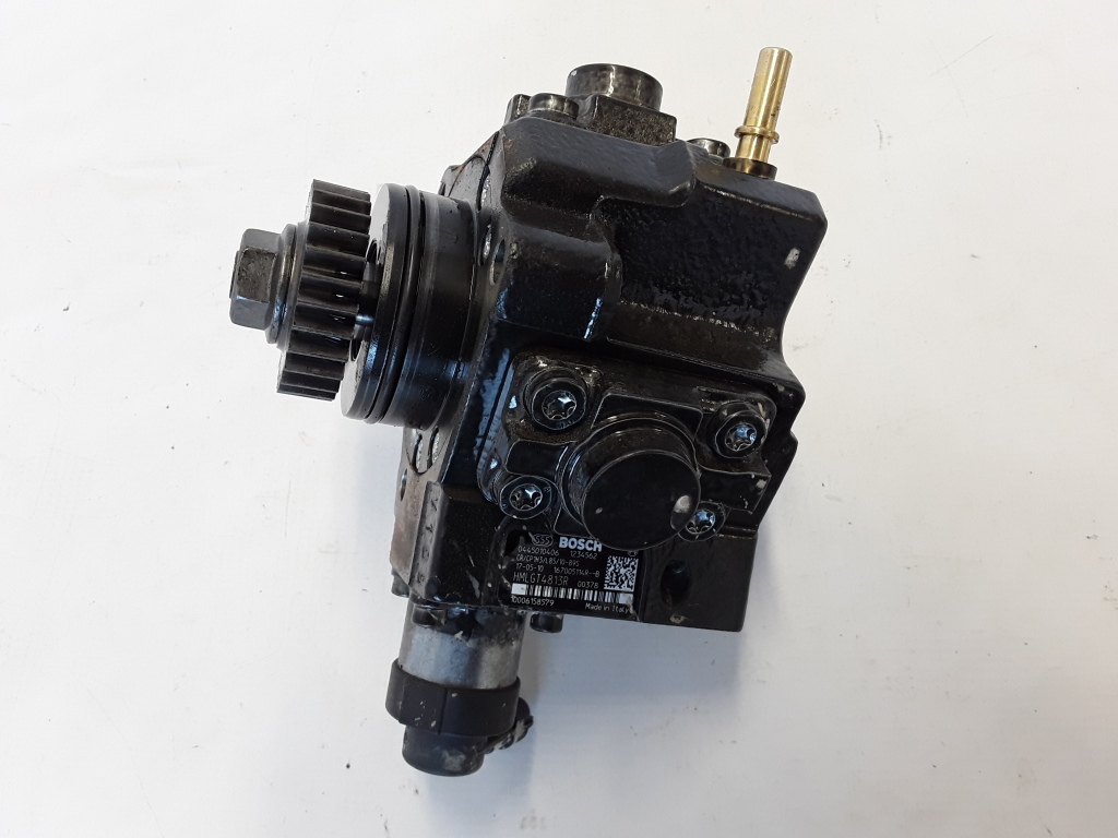 Used RENAULT Koleos Fuel pump 167005114R