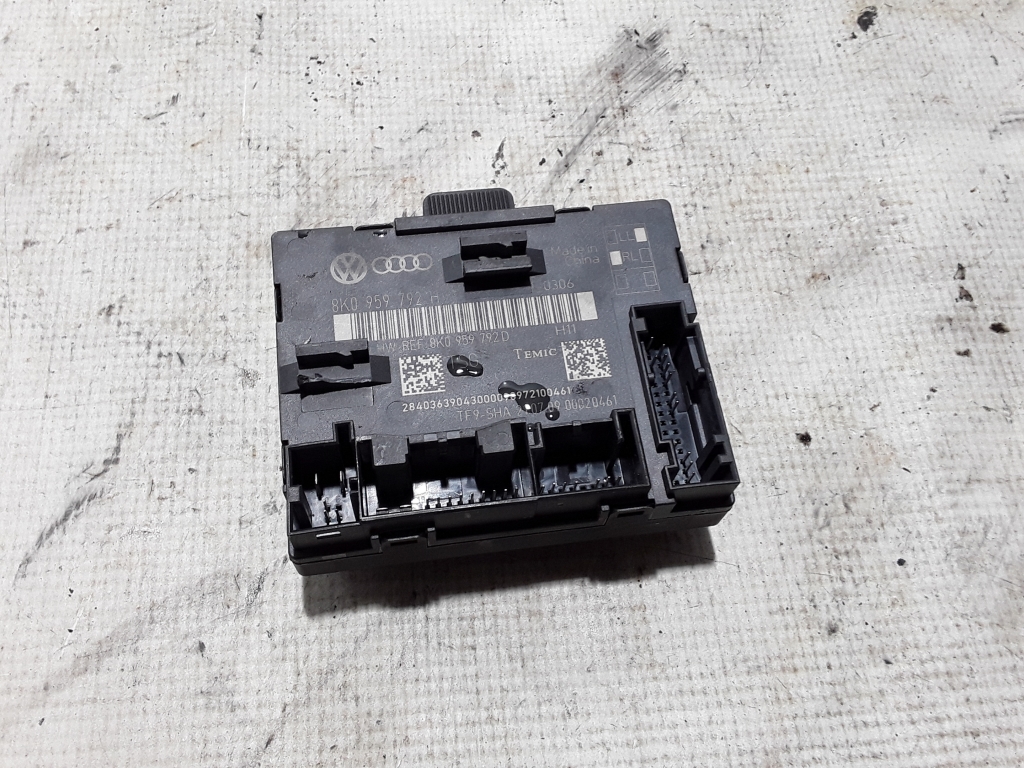 Used AUDI Q5 Front door control unit 8K0959792H