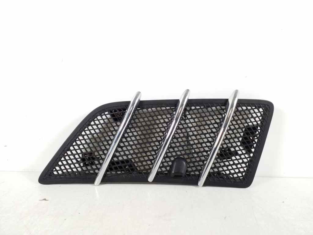 Used Mercedes Benz ML-Class Engine cover grille A1648800105