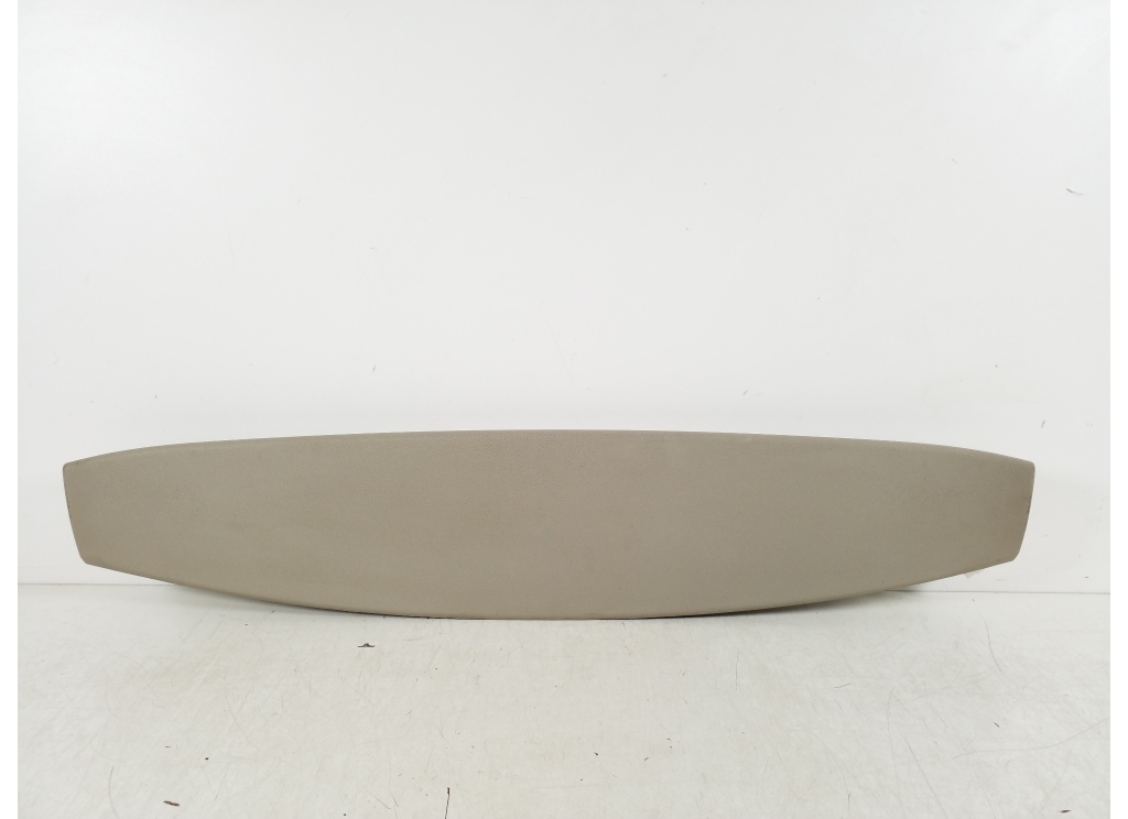 Naudotas Mercedes Benz ML-Class Bagažinės dangčio išmušimo kita detalė ...