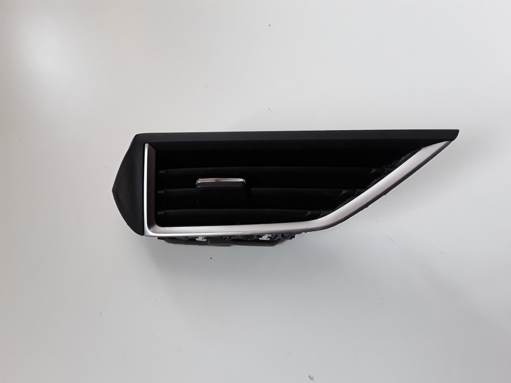 Used Subaru Forester Interior panel ventilation grilles 66110SJ010