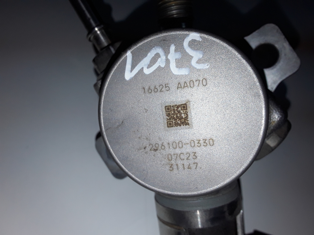 Used Subaru Forester Fuel pump 16625AA070