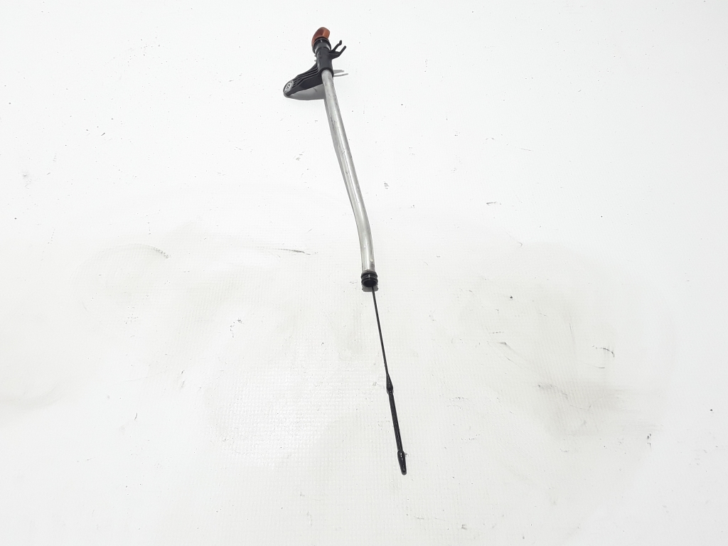 Used Peugeot 2008 Oil level gauge 9824425380