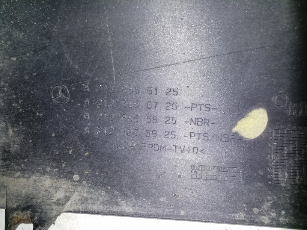 Used Mercedes Benz E-Class Rear bumper 2128855125