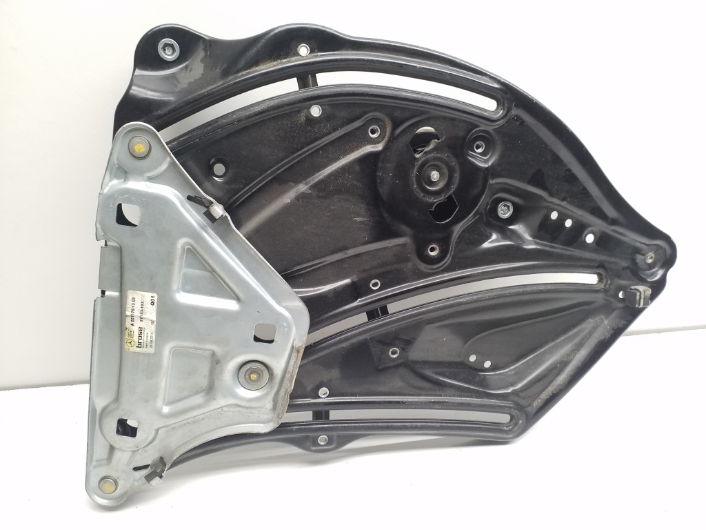 Used Mercedes Benz E-Class Rear fork windscreen lifter and its ...