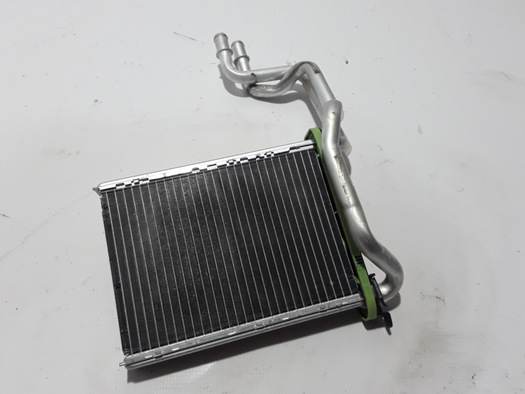 Used RENAULT Megane Interior shoulder radiator 271159831R