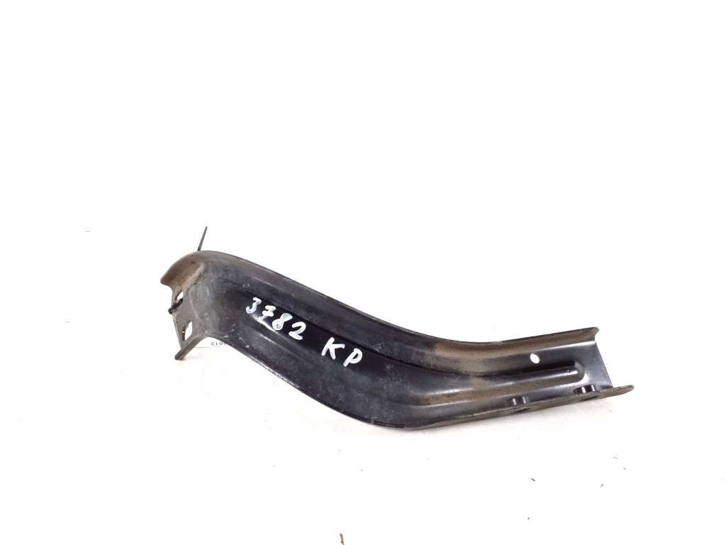 Used Mercedes Benz E-Class Other detail of the front frame A2126200185