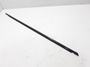 Naudotas VOLVO XC90 Priekinių durų juosta prie stiklo išorinė 31688693