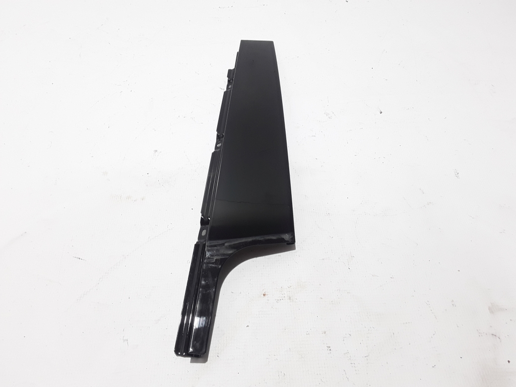 Naudotas VOLVO XC90 Priekinių durų juosta prie stiklo išorinė 31688691