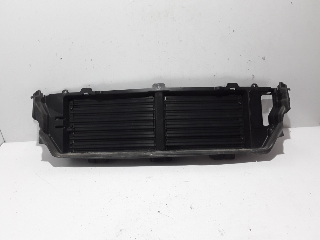 Used VOLVO XC90 Air deflector cooling radiator 31455461