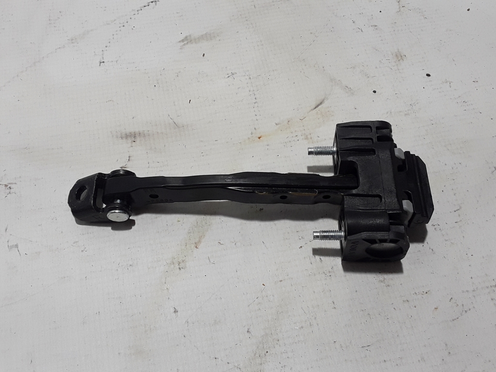 Used VOLVO XC90 Front door opening limiter 31395137