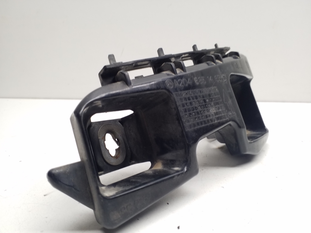 Used Mercedes Benz C-Class Rear bumper bracket A2048851465