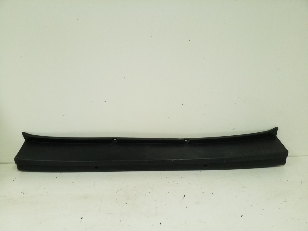 Used Volkswagen Crafter Rear bumper 7C0807421
