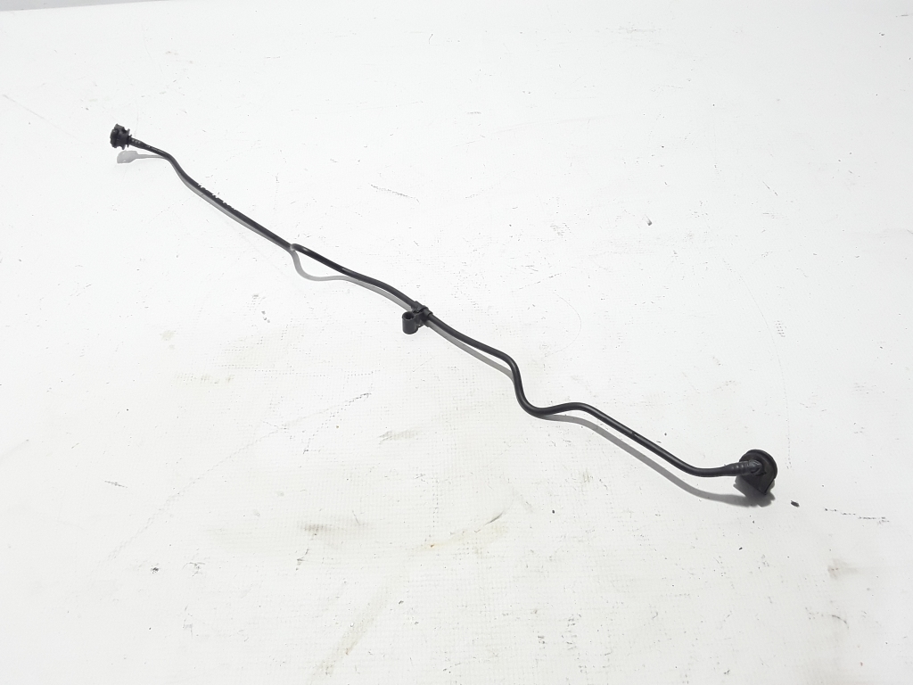 Used VOLVO XC90 Cooling radiator hose 32252211