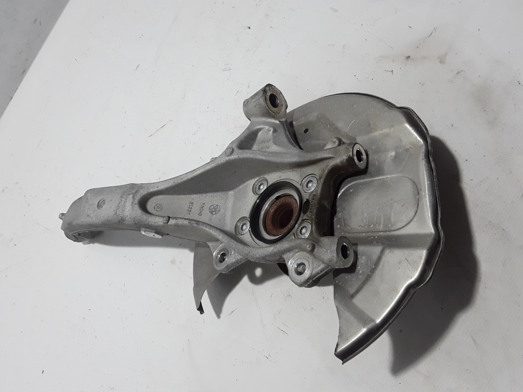 Used VOLVO XC90 Hub front 32298140