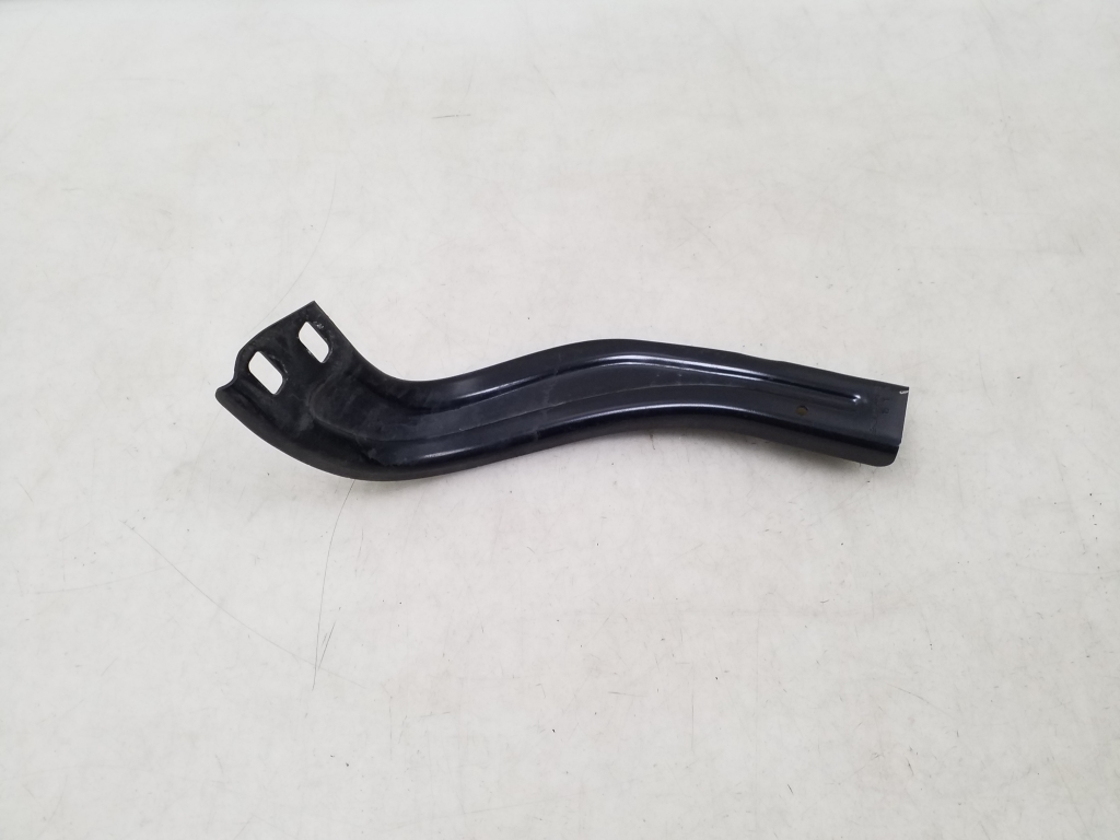 Used Mercedes Benz E-Class Other detail of the front frame A2126200185