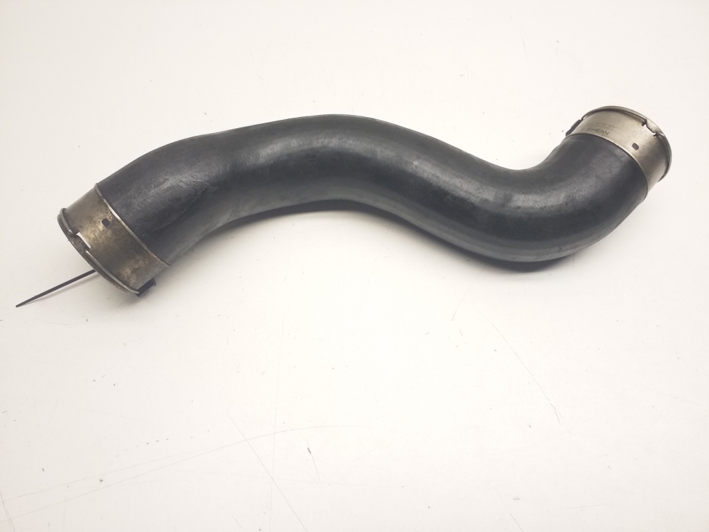 Used Mercedes Benz E-Class Intercooler hose A2125280000