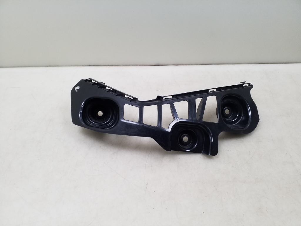 Used Mercedes Benz CLA-Class Rear bumper bracket A1188853800