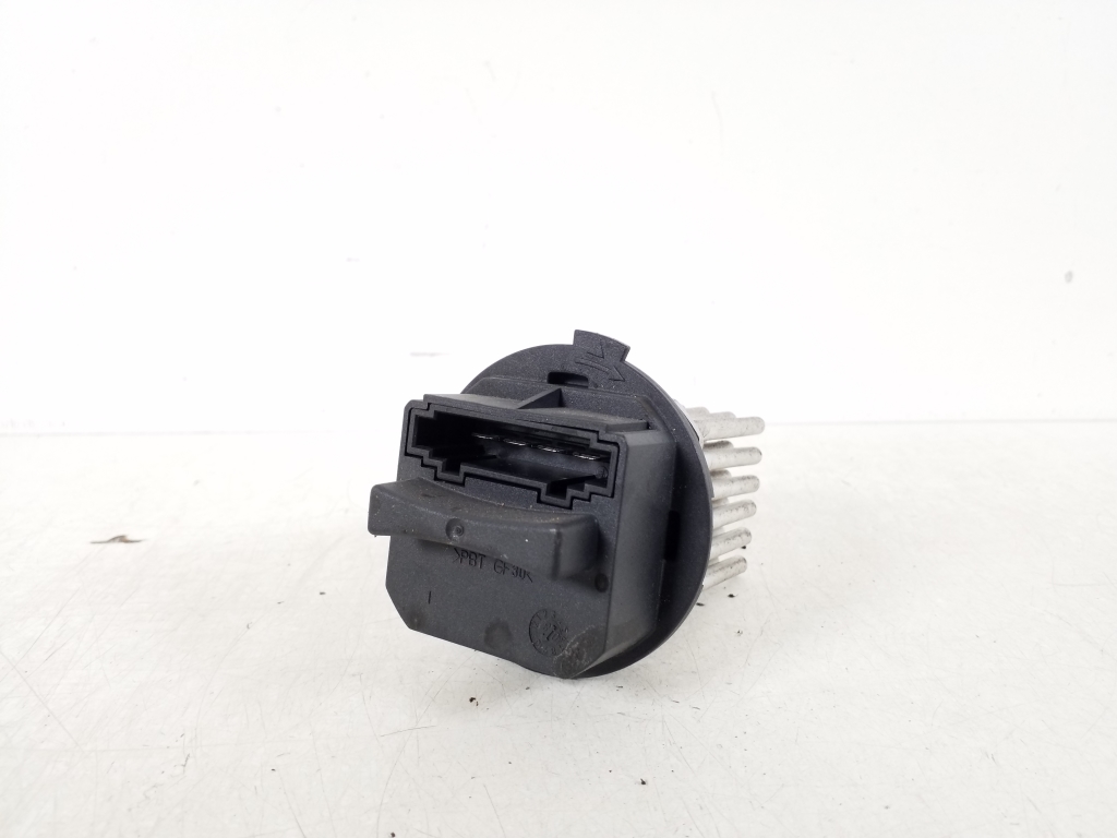 Used Mercedes Benz GLK-Class Cabin shoulder motor resistance A2048707710