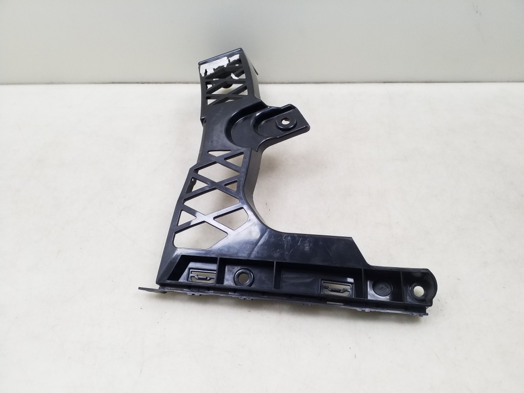 Used Mercedes Benz CLA-Class Rear bumper bracket A1188850200
