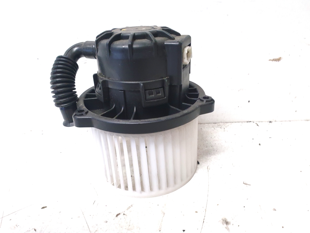 Used Hyundai Santa Fe Cooling fan and its parts 97945-2W000