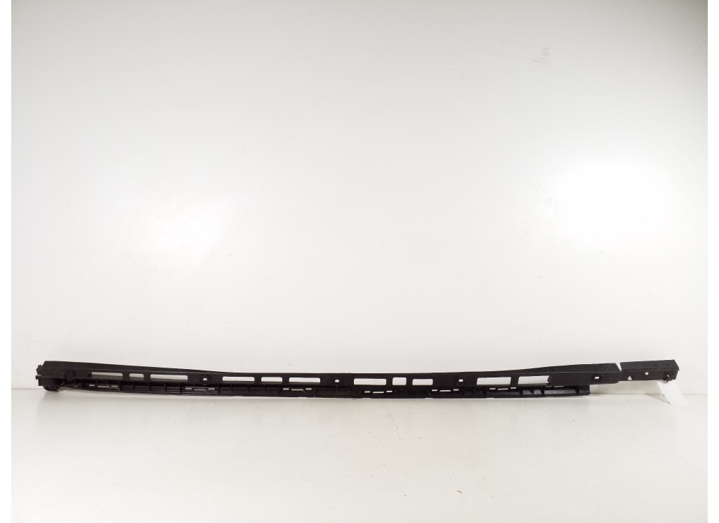 Used Mercedes Benz GLC-Class Exterior sill trim bracket A2536980227