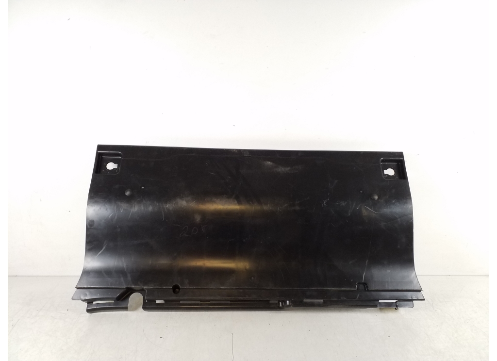 Used Mercedes Benz C-Class Other detail of the trunk interior A2056907904