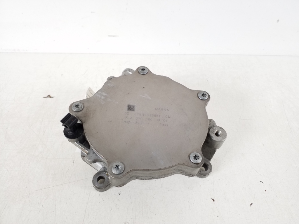 Used Mercedes Benz C-Class Vacuum pump A2701800901