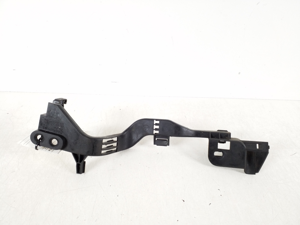 Used Mercedes Benz C-Class Holder next A2055467980