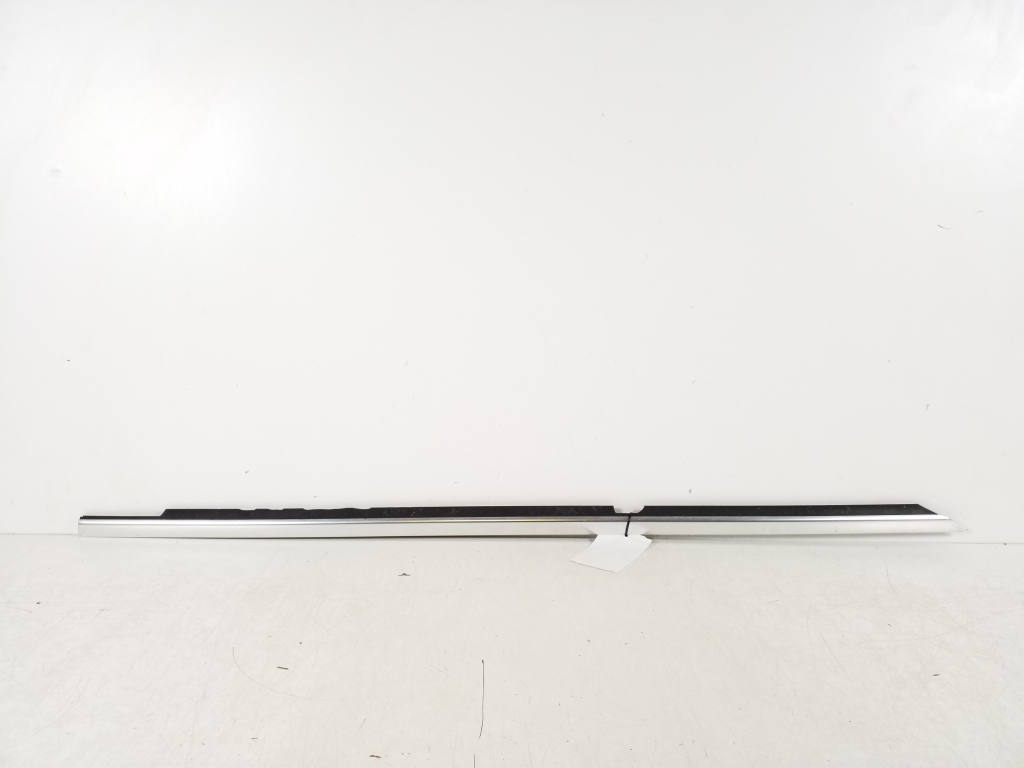 Used Mercedes Benz GLE-Class Rear side door strip to glass outer ...