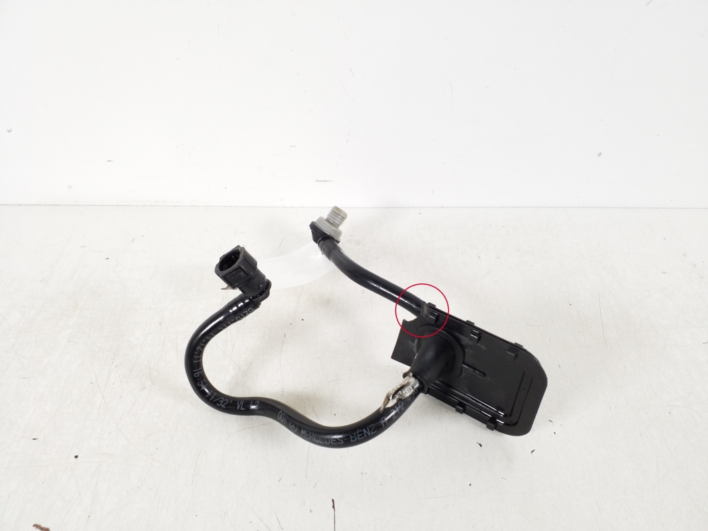 Used Mercedes Benz E-Class Intestine A2124302229