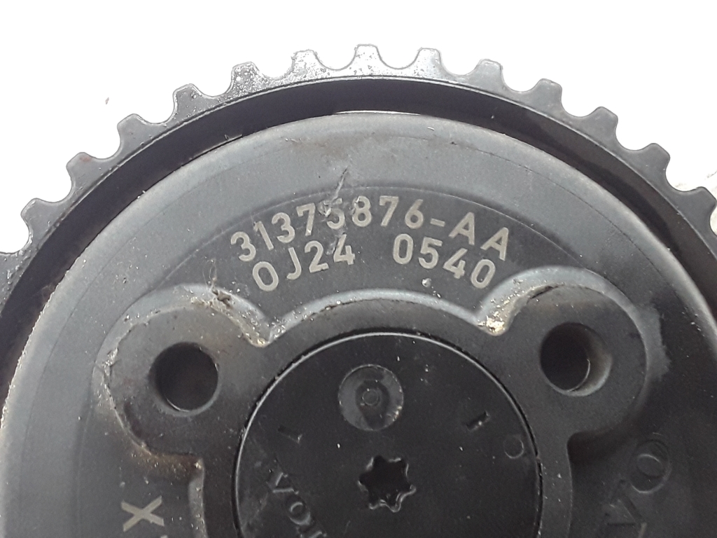 Used VOLVO XC60 Pulley on camshaft 31375876