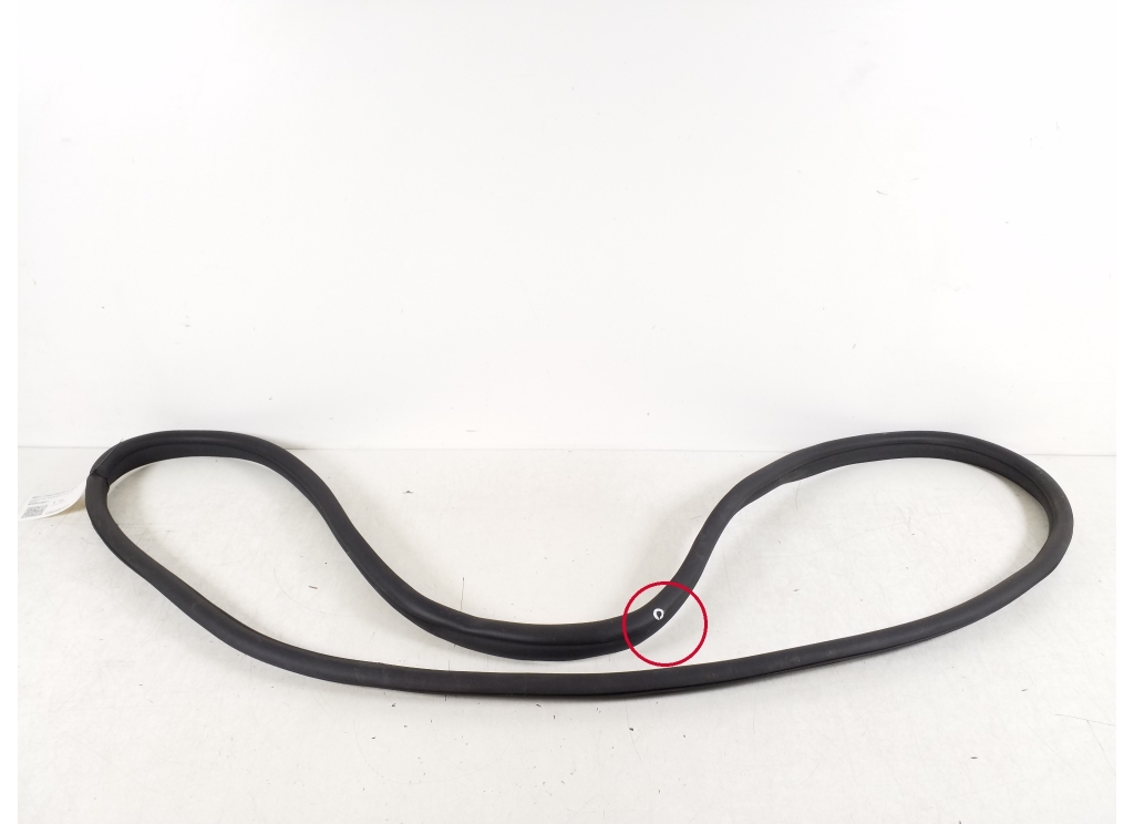 Used Mercedes Benz C-Class Front door sealing rubber A2056970051