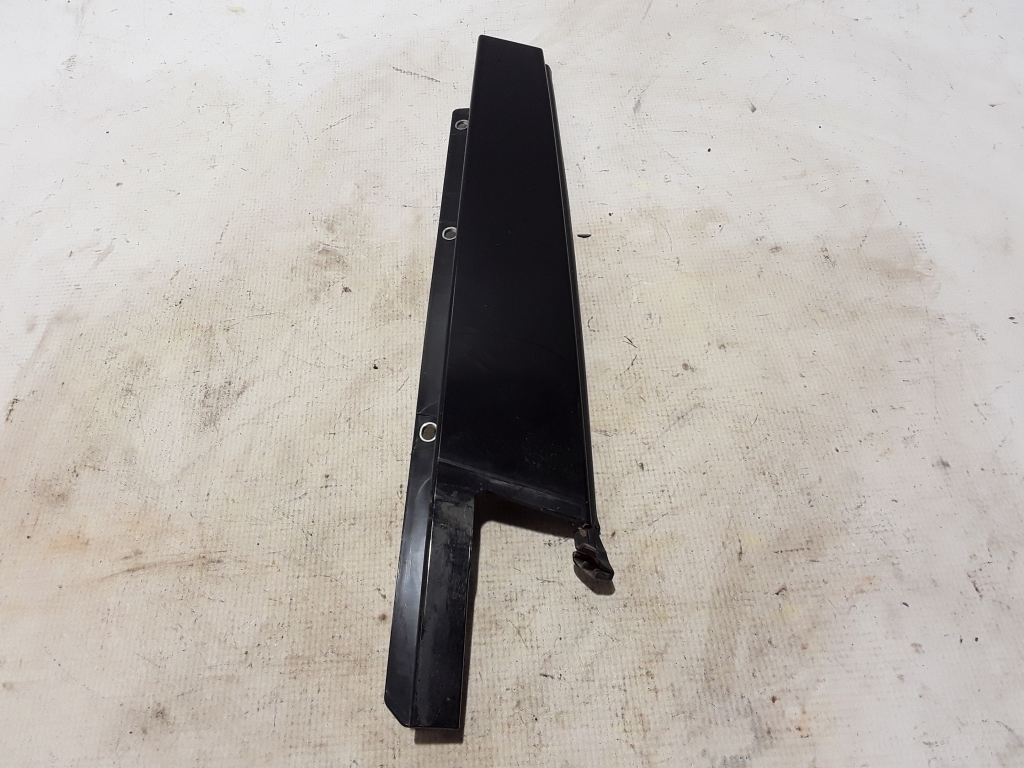 Used FIAT 500X Rear side door strip to glass outer 51939945