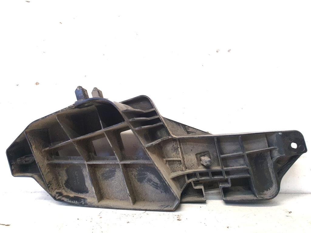Used LEXUS IS Rear bumper bracket 52155-53070