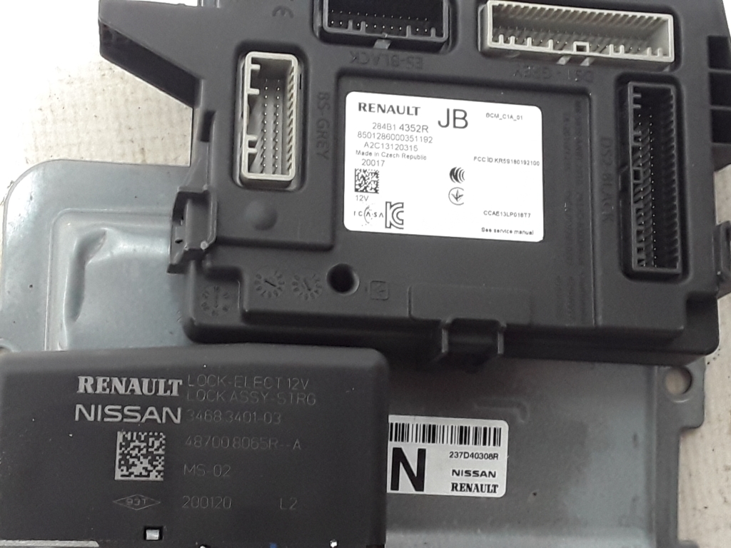 Naudotas RENAULT Zoe Automobilio užvedimo sistema