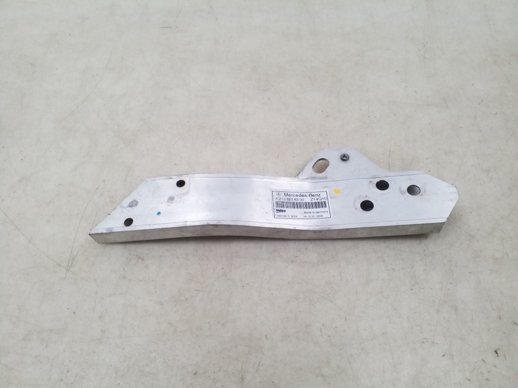 Used Mercedes Benz E-Class Other detail of the front frame A2136206300