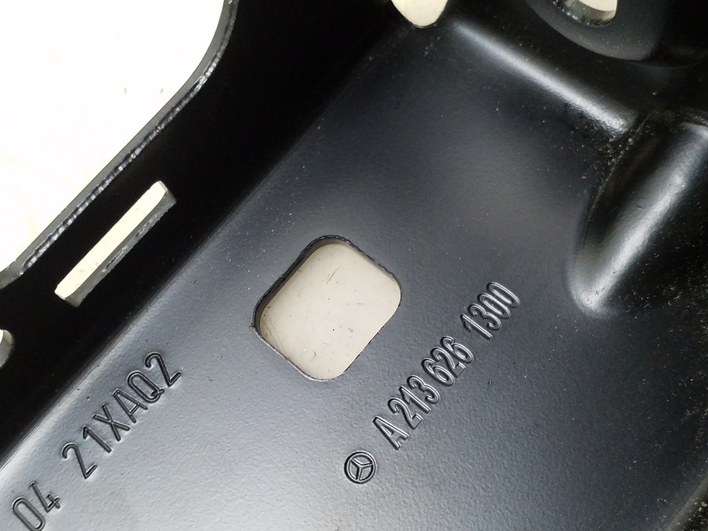 Used Mercedes Benz E-Class Other detail of the front frame A2136261300