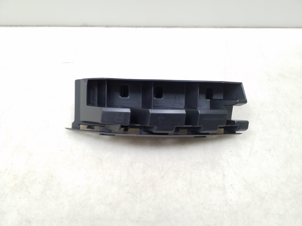 Used Mercedes Benz E-Class Rear bumper bracket A2128851065