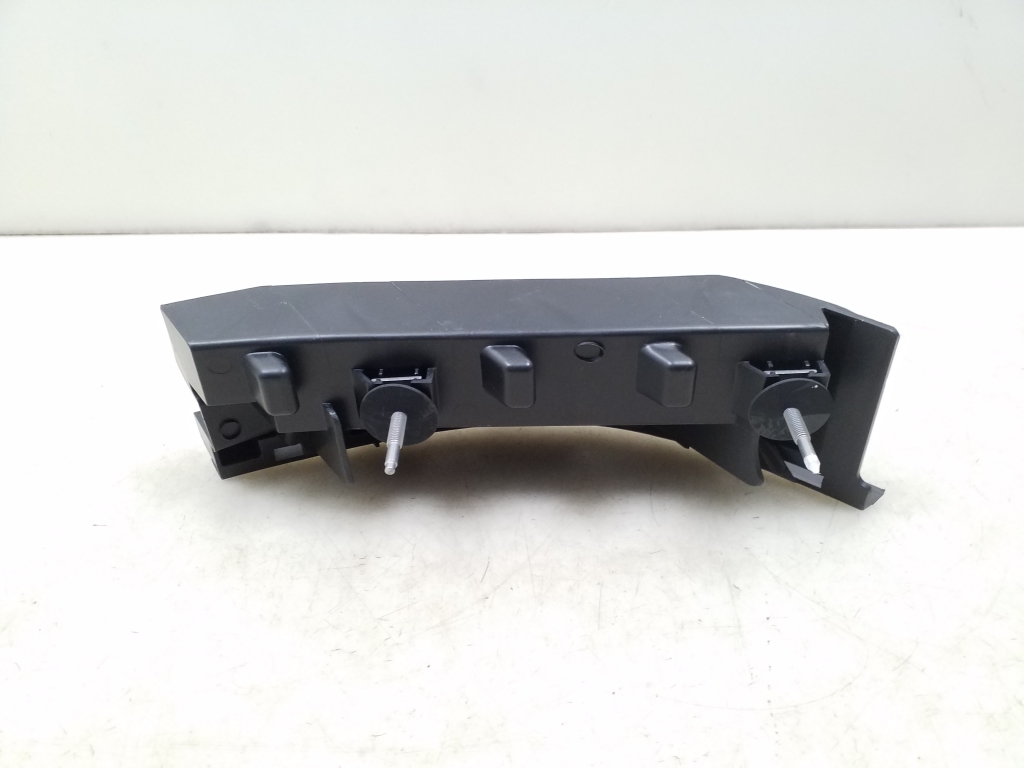 Used Mercedes Benz E-Class Rear bumper bracket A2128851065