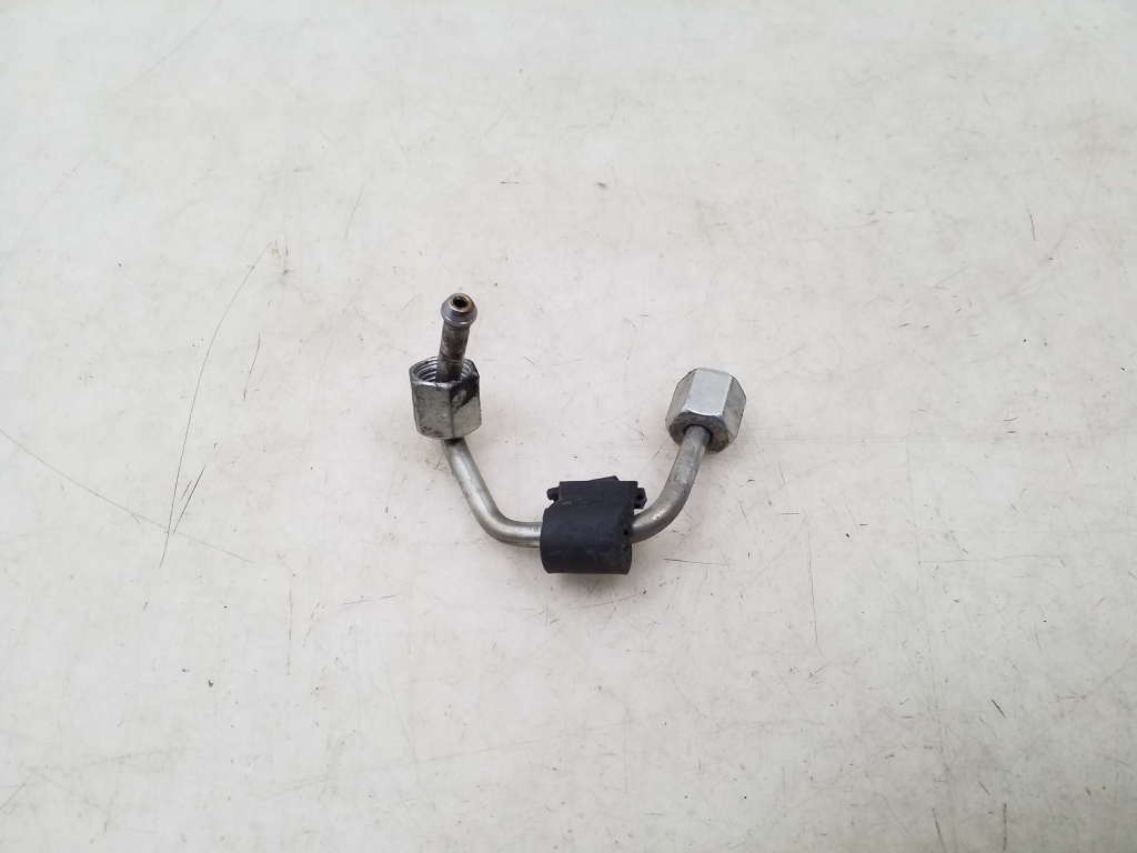 Used Volkswagen Tiguan Fuel injector tubes