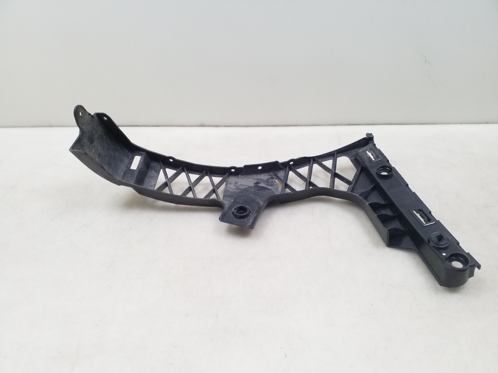 Used Mercedes Benz CLA-Class Rear bumper bracket A1188850200
