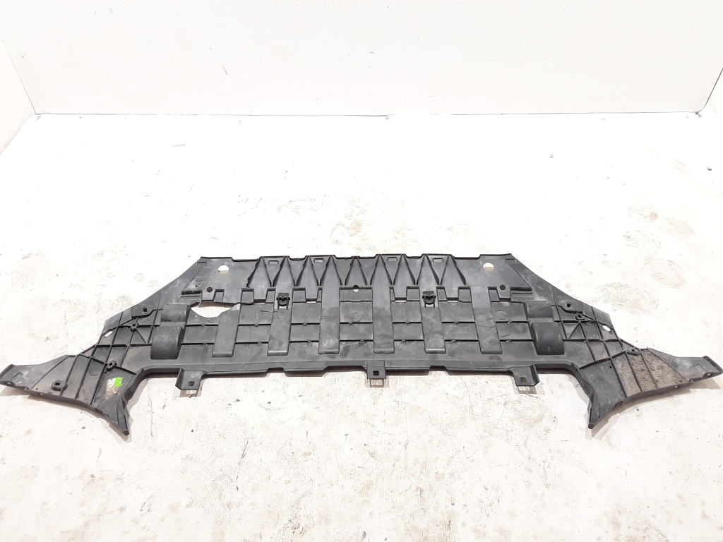 Used VOLVO XC60 Front underbody protection 32296391