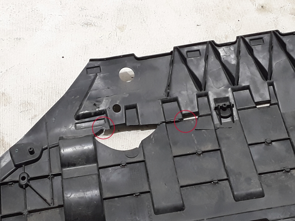 Used VOLVO XC60 Front underbody protection 32296391