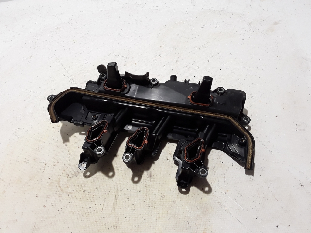 Used RENAULT Master Oil filler pipe 118305765R