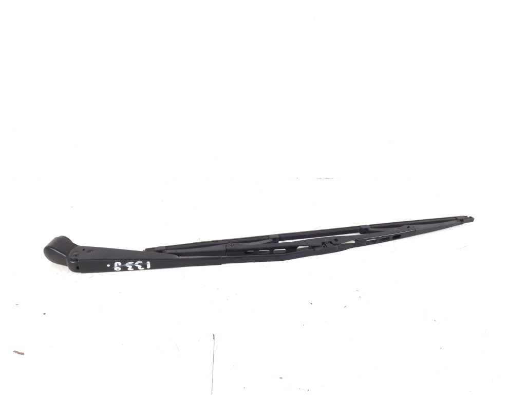 Used TOYOTA Avensis Rear squeegee leg 85241-20170