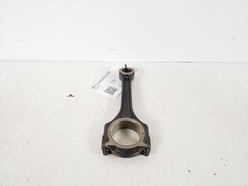 Used Mercedes Benz E-Class Connecting rod