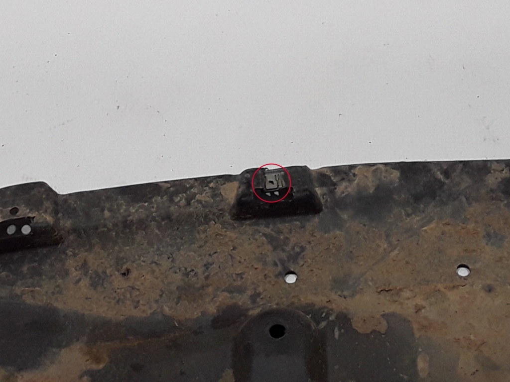 Used Chrysler Pacifica Front underbody protection 68227444AG