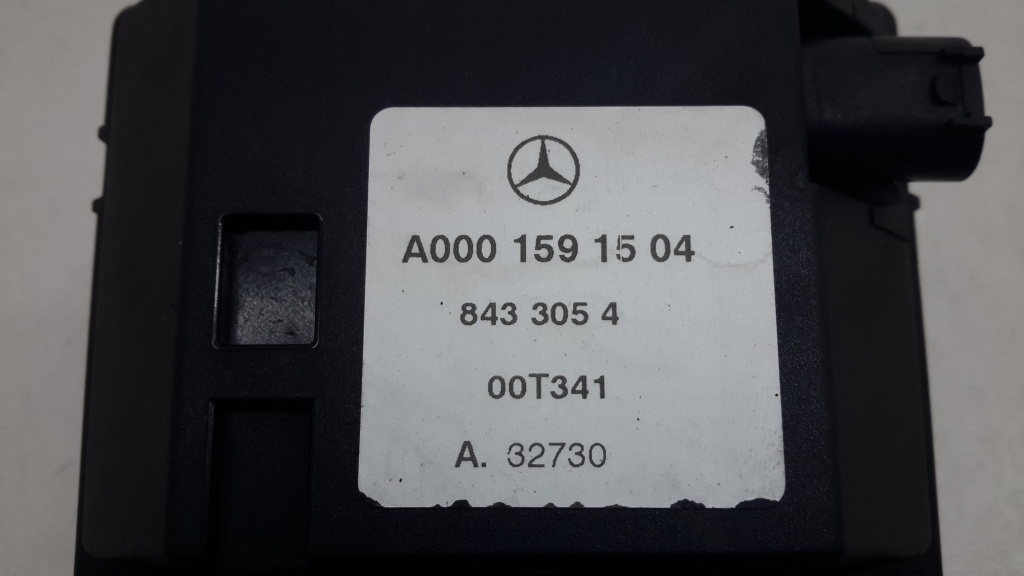Used Mercedes Benz C-Class Engine heating element A0001591504